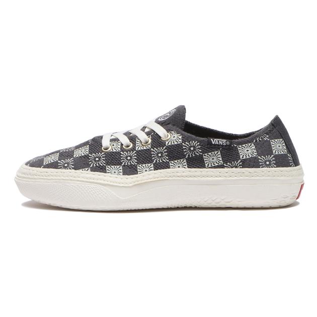 【VANS】 ヴァンズ CIRCLE VEE サークルビー VN0A4BWLQIY TRIPPY FLORAL | ABC-MART 【公式通販】
