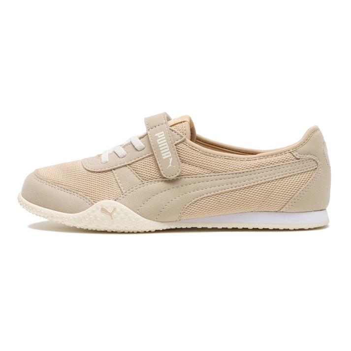 【PUMA】 プーマ W BELLA V MU ベラ V MU 389901 03L.SAND | ABC-MART 【公式通販】