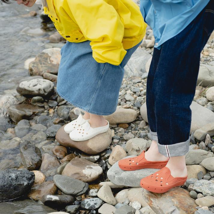 【VANS】 ヴァンズ SLIP-ON MULE TRK スリッポンミュールトレック VN0005V8GWP BURNT OCHRE ...