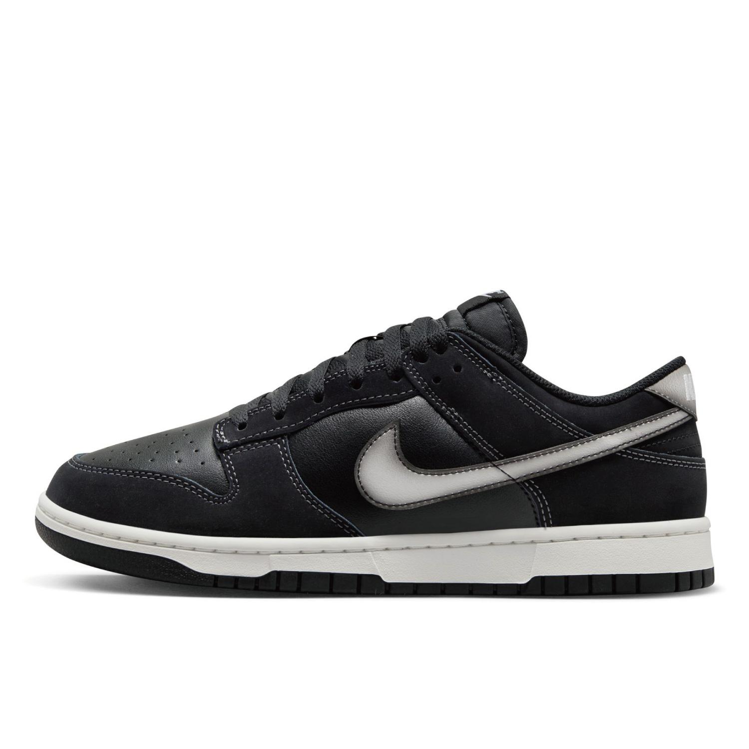 NIKE DUNK LOW RETRO NAS BILLY S ENT NIKE DUNK LOW RETRO NAS BILLY S ENT