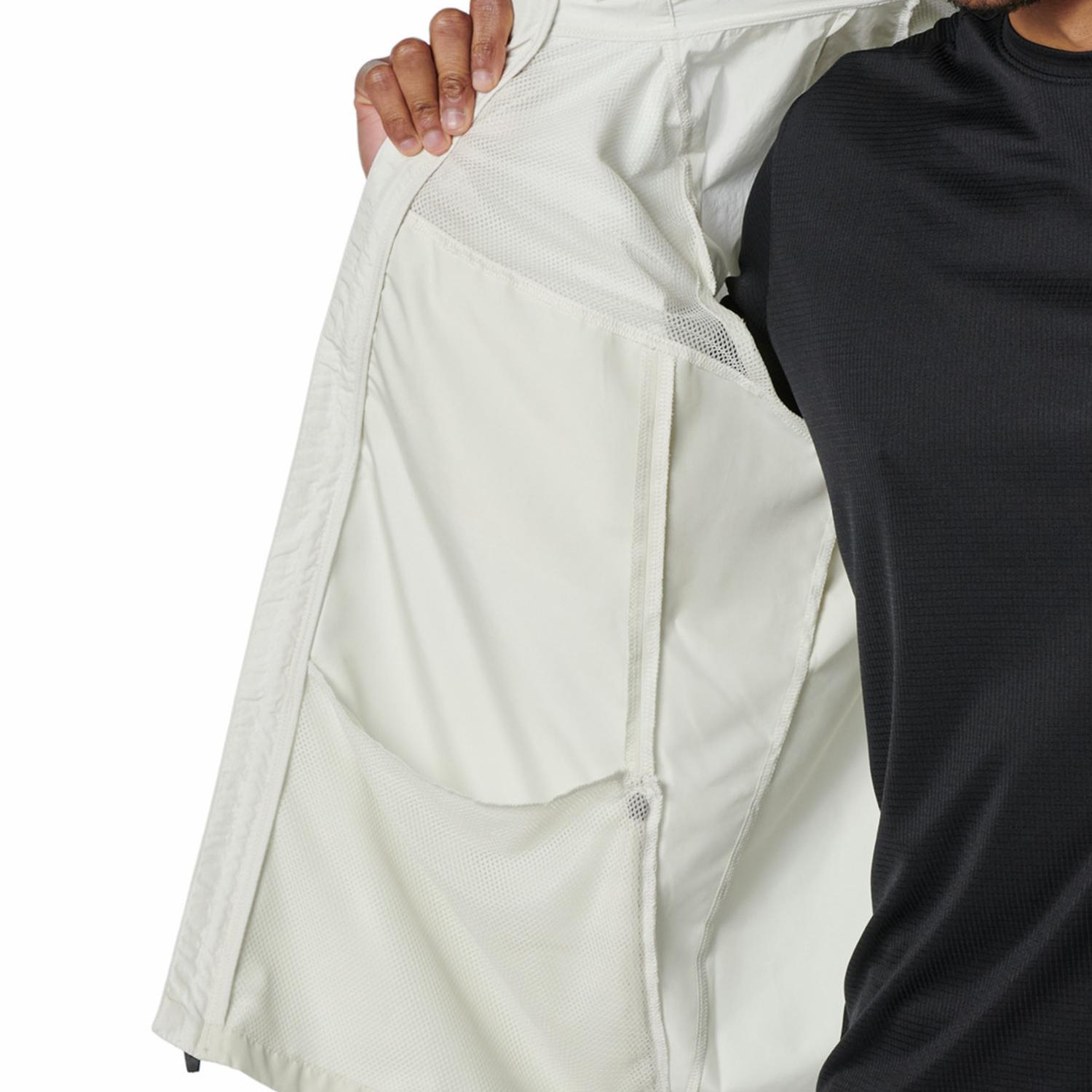 UNDER ARMOUR UNDER ARMOUR UA Launch Pro Sprit Jacket｜オッシュマンズ公式通販サイト ...